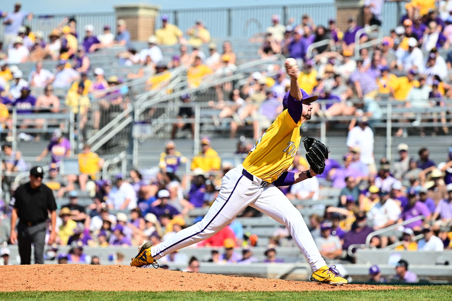 LSU Baseball Gains A New Starter In Casan Evans, But Did It Lose A ...
