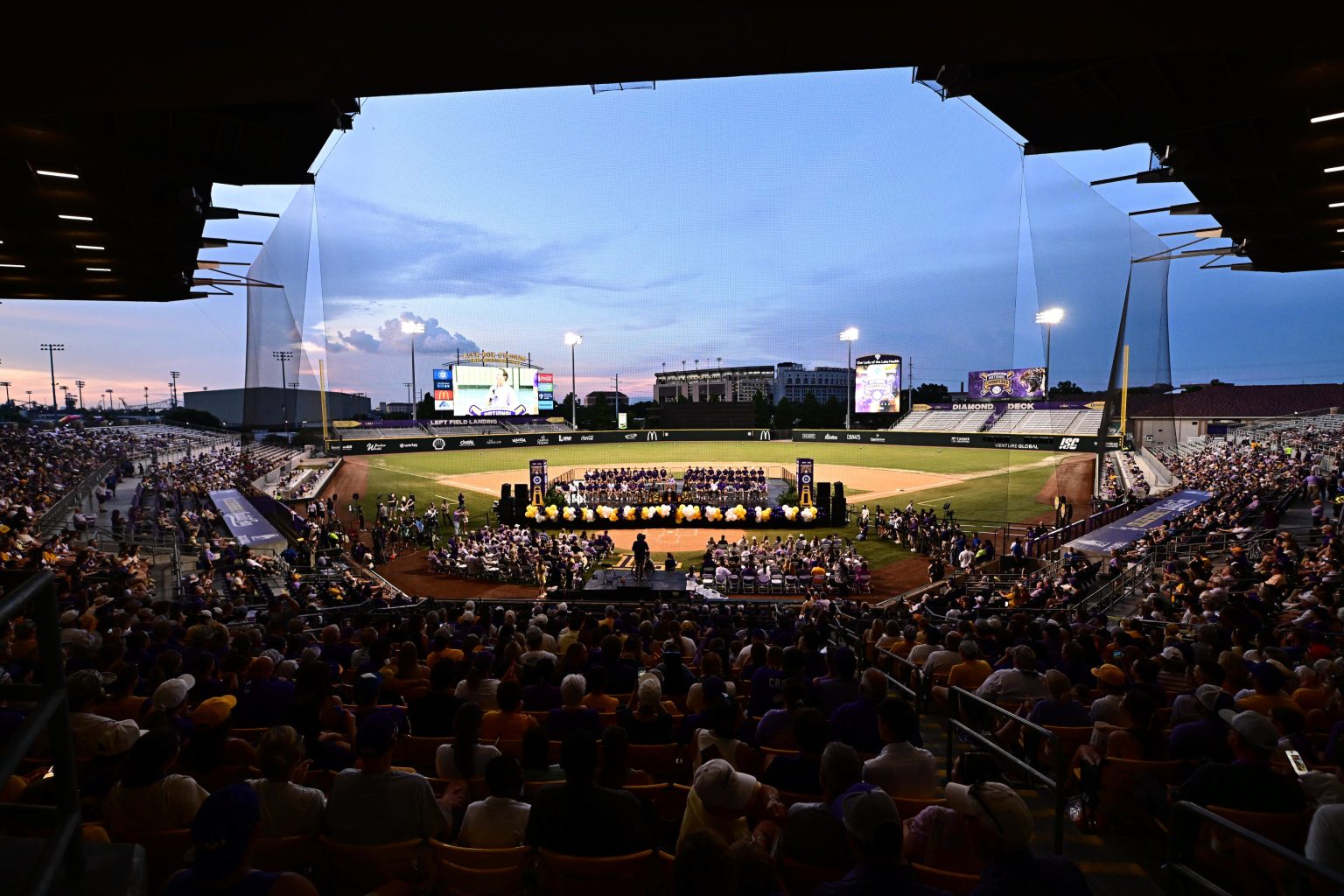 LSU Fans Fill Alex Box For National Title Gala As If It’s A Super ...