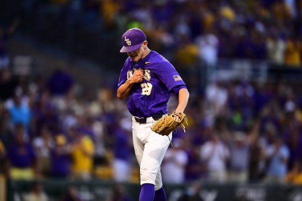 LSU wins a (of course) close game for eighth straight victory | Tiger Rag