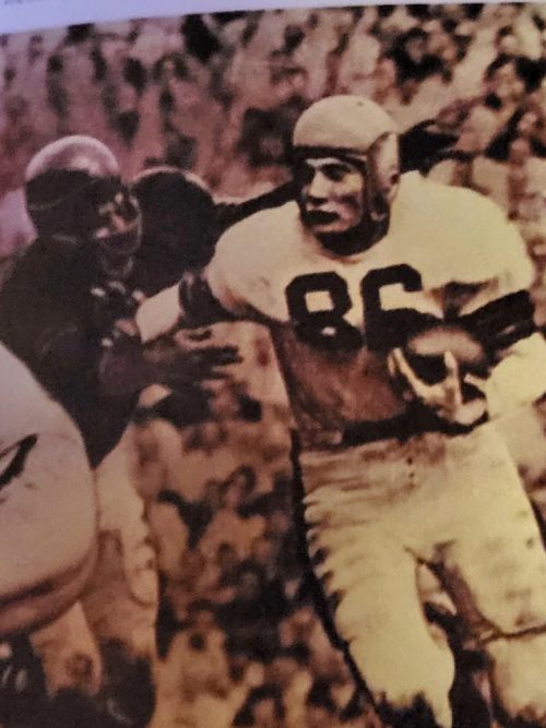 Dub Jones, NFL’s Oldest Player Who Transferred From LSU To Tulane, Dies ...