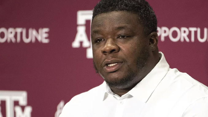 Demoted Syracuse Defensive Coordinator Elijah Robinson Spotted At LSU ...