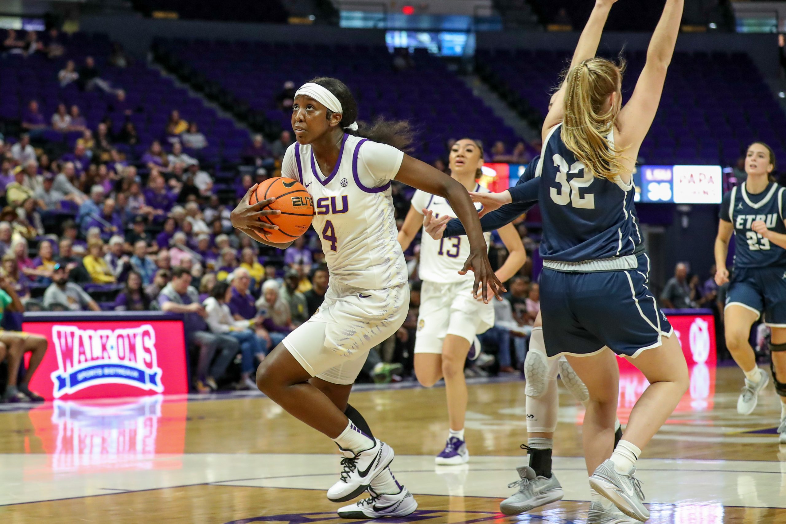 Coming in waves: No. 1 LSU mixes, matches lineups in 99-26 exhibition ...