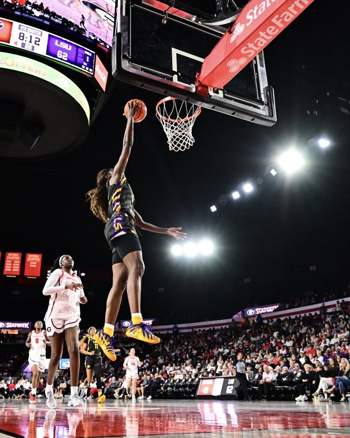 Kim Mulkey and LSU Women’s Basketball Team Pick Up First SEC Win ...