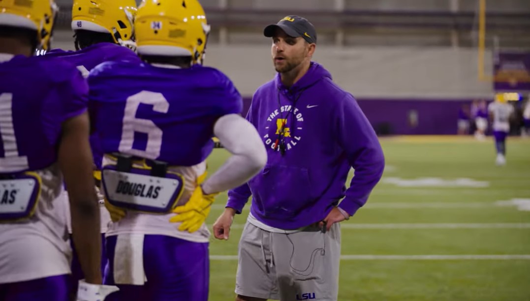LSU football safeties coach Jake Olsen Mic’d Up | Tiger Rag