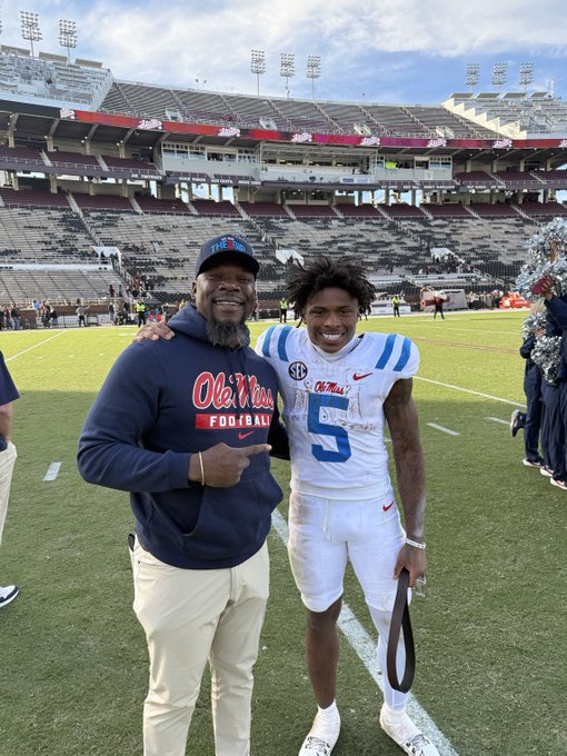 Ole Miss RB Coach Kevin Smith To LSU, As Strangest Staff Swapping In ...