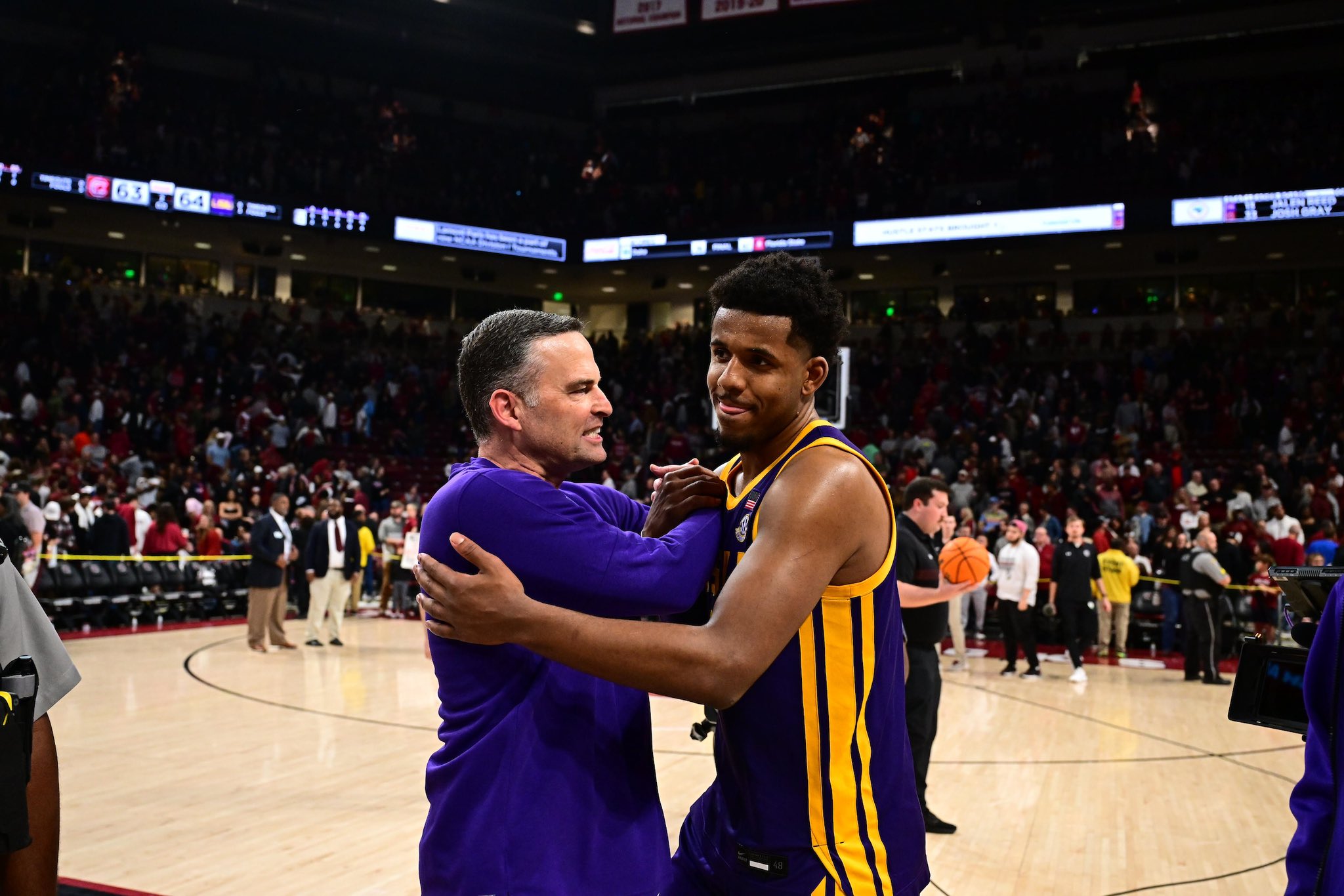 Breakthrough: LSU storms back from 16-point deficit to upset No. 11 ...