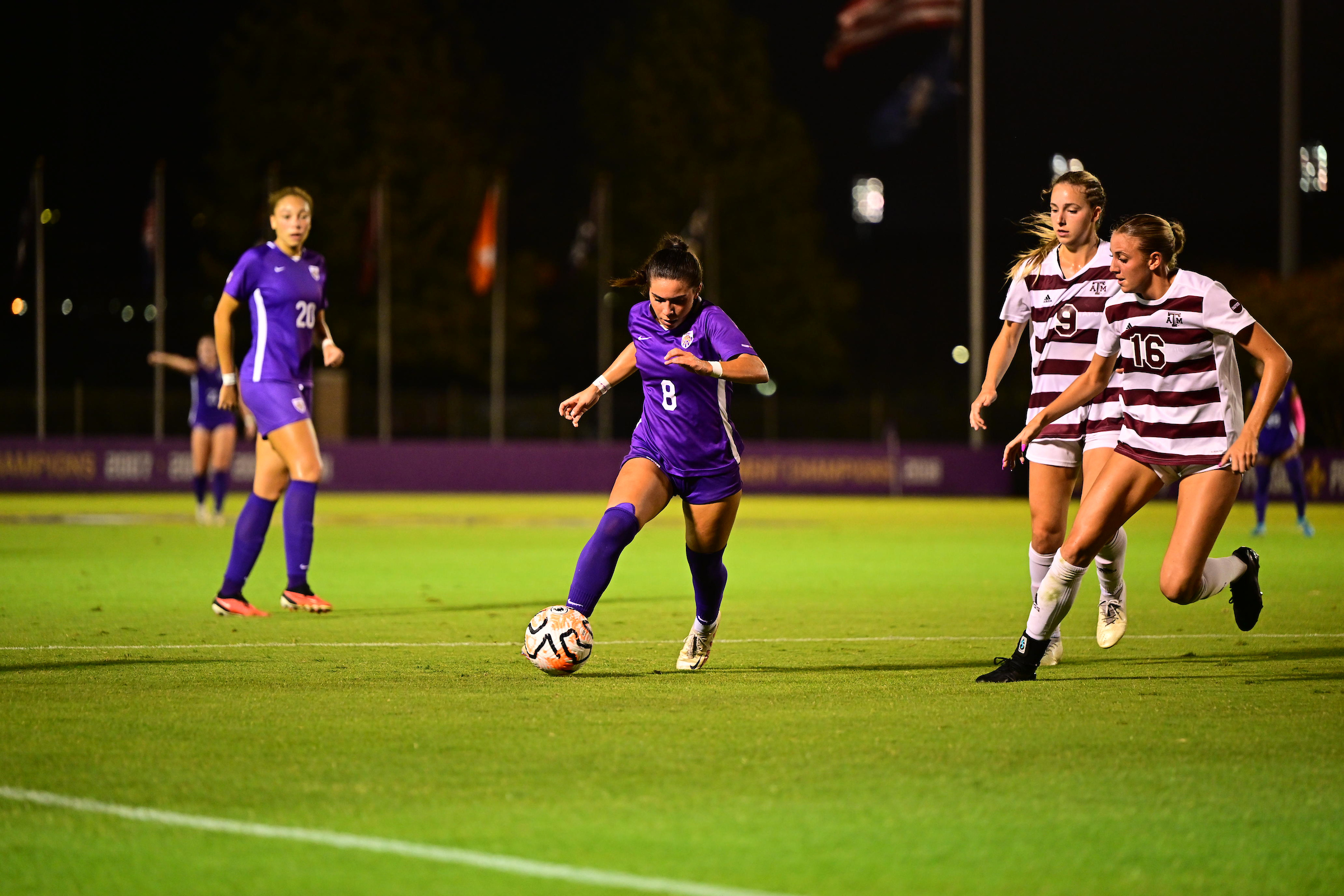 Still alive: Draw in regular season finale sends LSU soccer to SEC ...