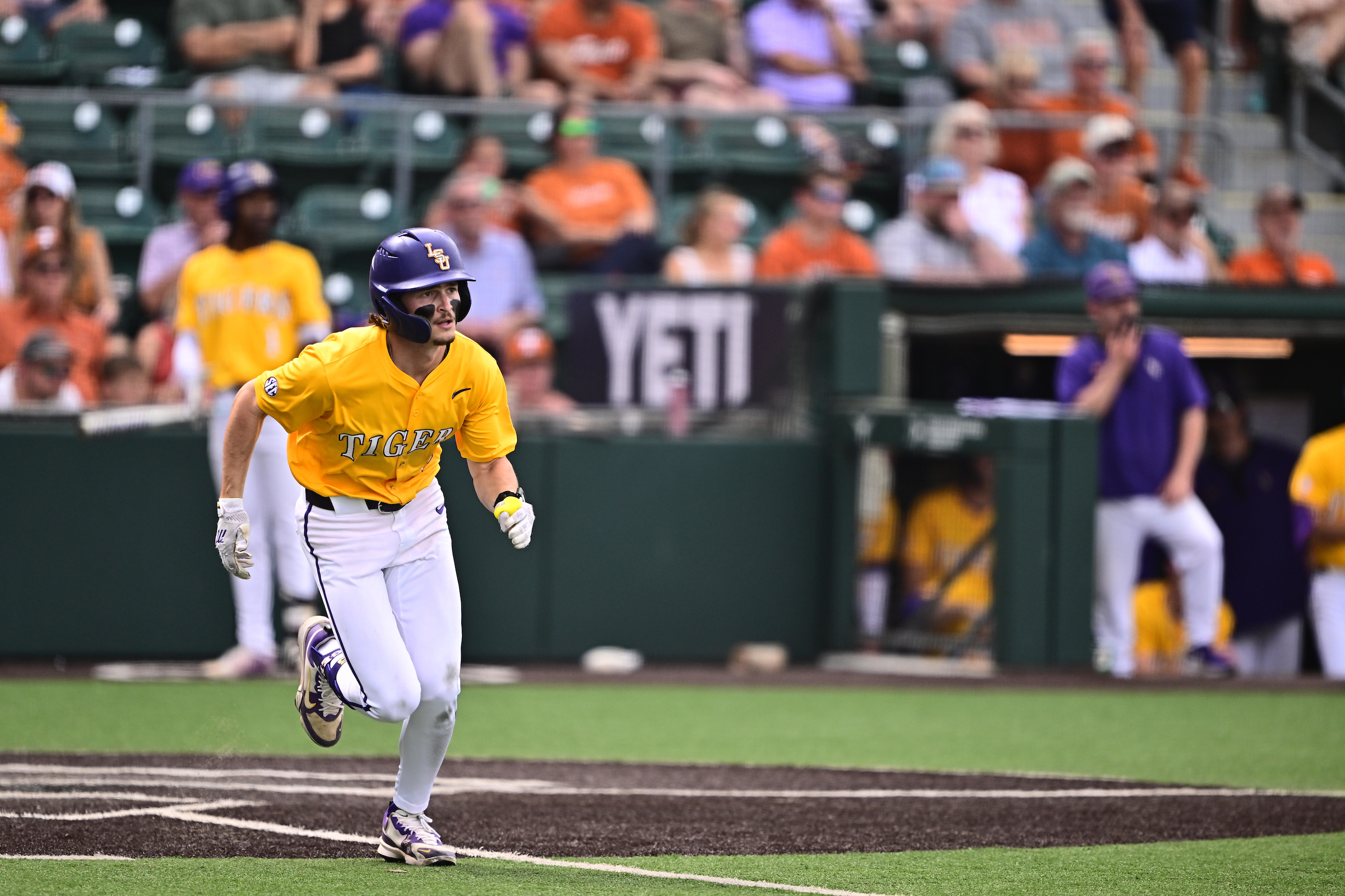 LSU Baseball Loses 2nd Straight At Texas To Drop Series, 2-1 | Tiger Rag