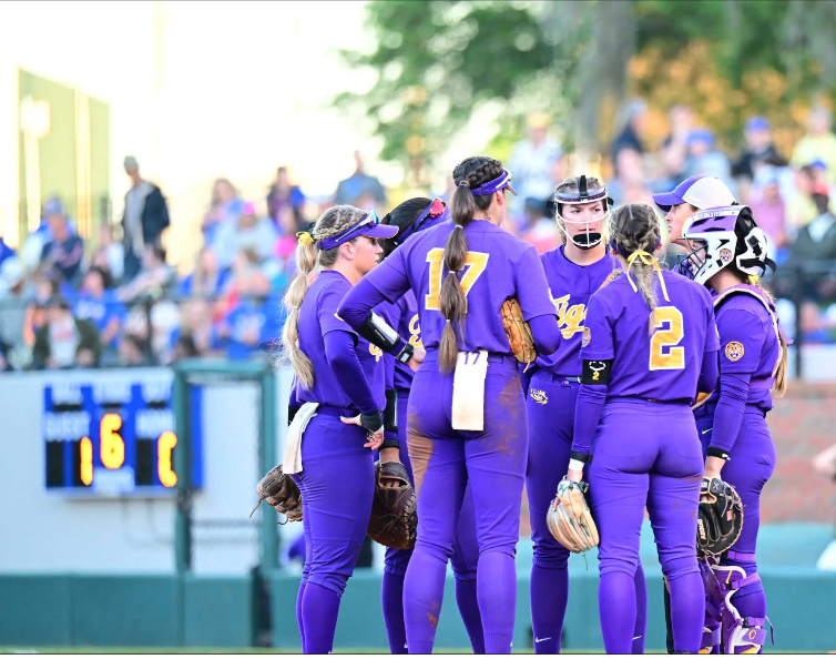 Florida tops LSU, 4-2, in Game one | Tiger Rag